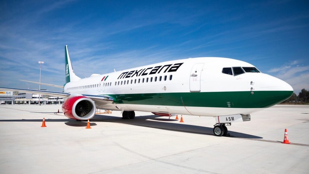 La reinaugurada Mexicana de Aviación realiza su primer vuelo tras 13 años sin operaciones