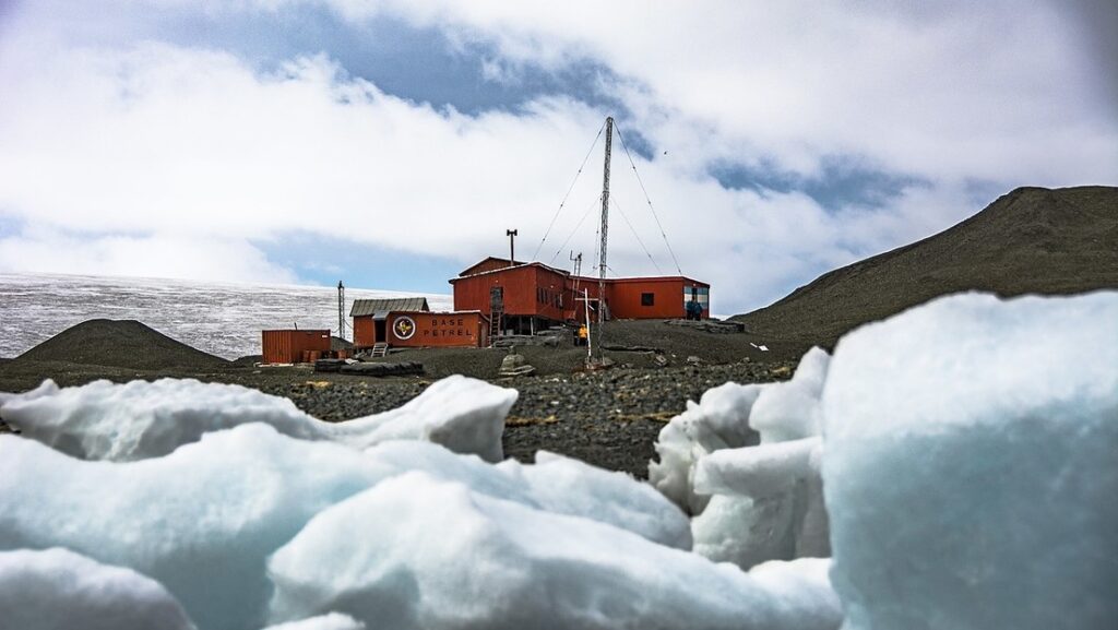 Construirán nueva estación sismográfica en una base científica ...